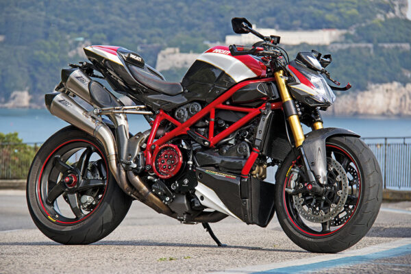 Rubata la Ducati Panigale V4R di Troy Bayliss - CuoreDesmo